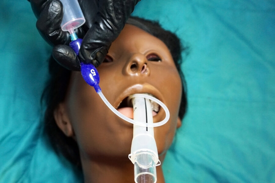 Airway Management in Anesthesia and Emergency Medicine - Intubation ...